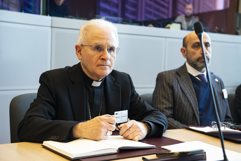 Intervista a S.E. Mariano Crociata, Presidente della COMECE: “Dare ...